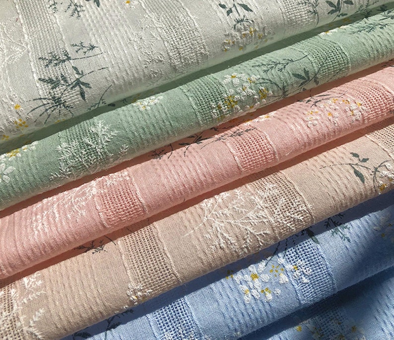 Vintage Floral Print Cotton Dimity Fabric - Cottagecore Sewing Apparel ...