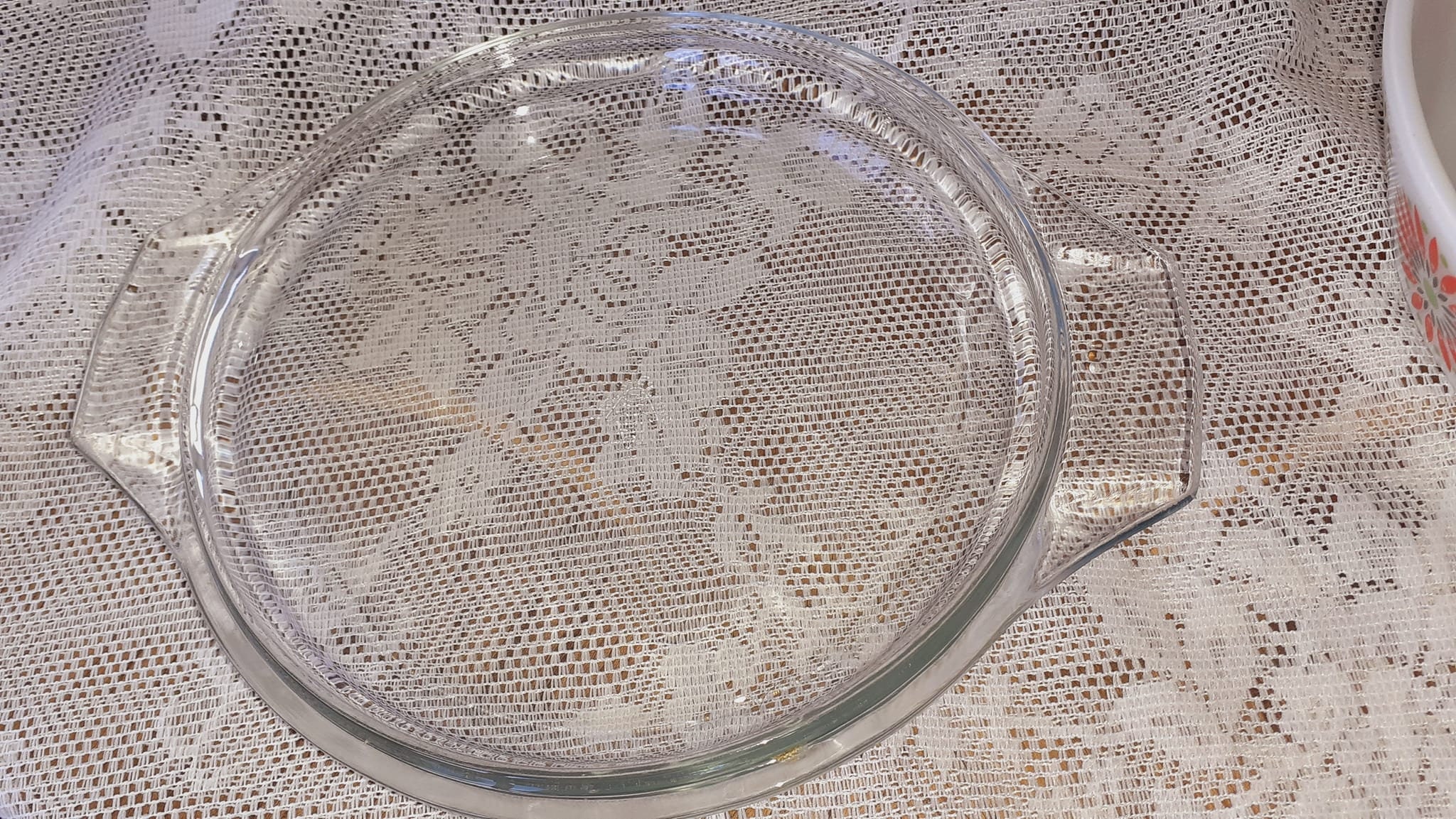 Rare red Iris Medallion JAJ Pyrex Vintage Collectors Item From 1969 JAJ ...