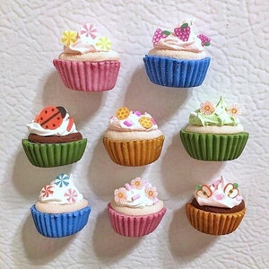 Random Cupcake Clay Magnet - Etsy