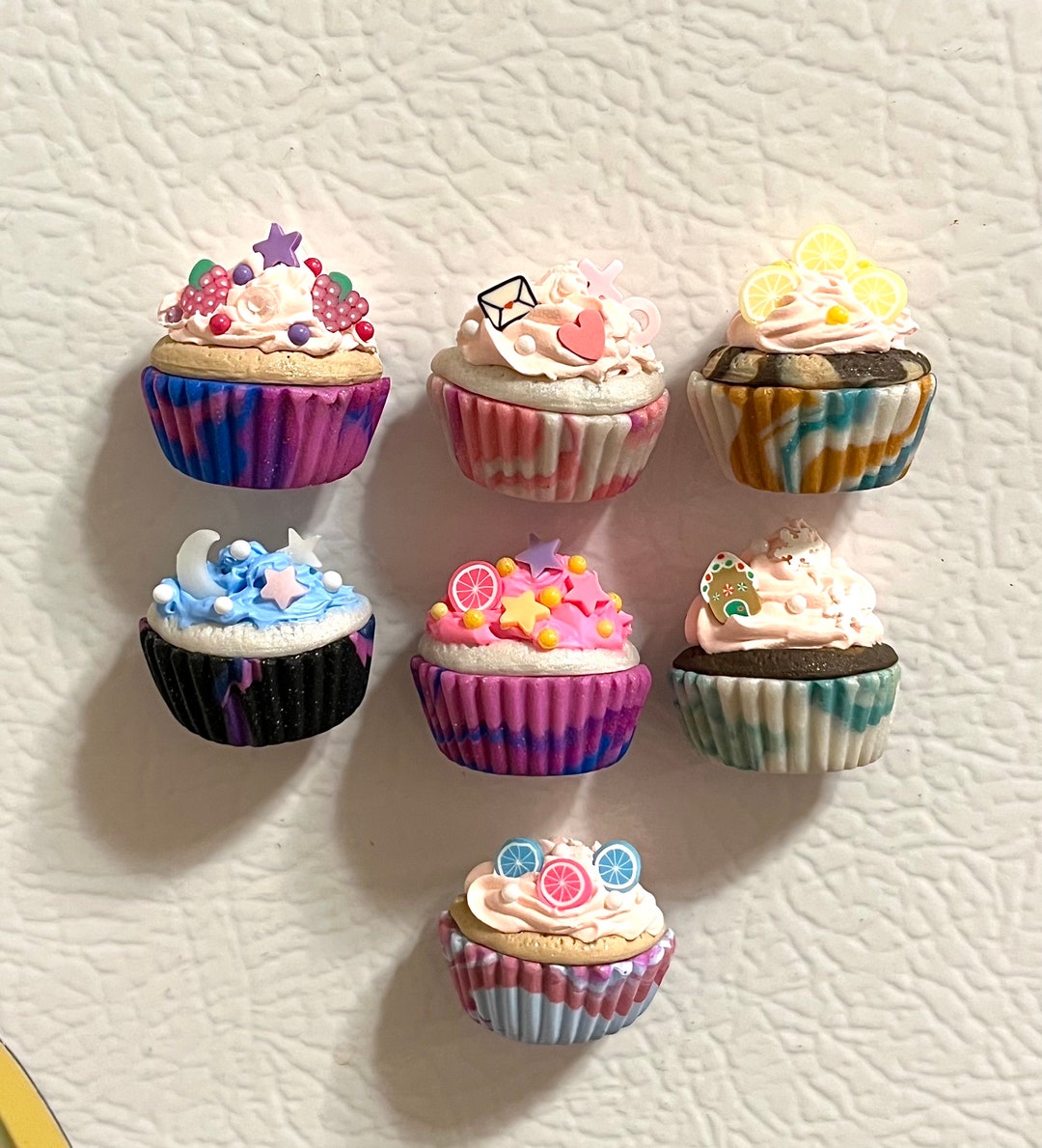 Random Cupcake Clay Magnet - Etsy