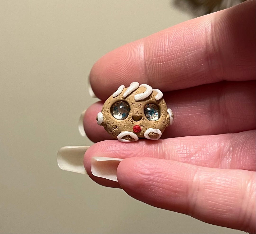 Ian the Gingerbread Man Clay Sculpture - Etsy