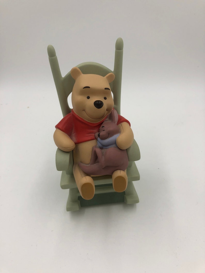 Walt Disney Classic Collections Pooh and Friends Pooh sweet Dreams ...