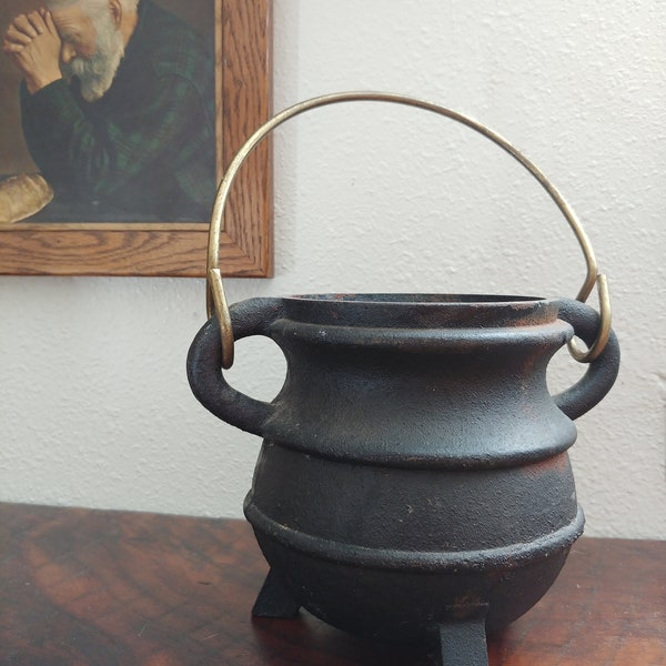 Cast Iron Cauldron - Etsy