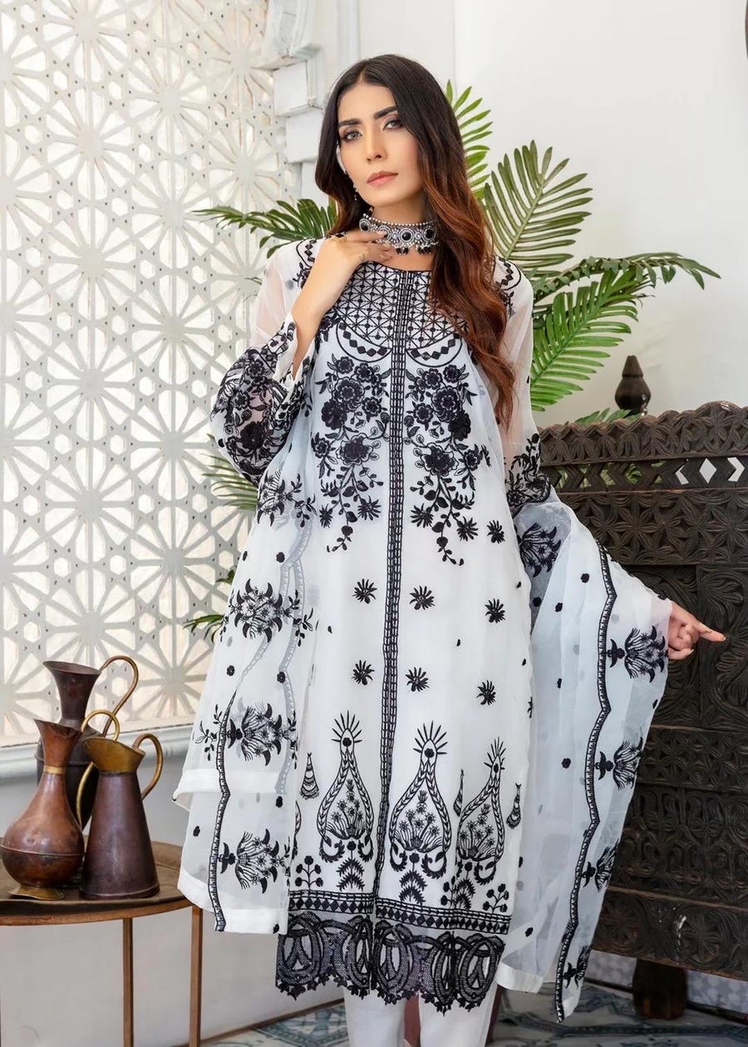 Pakistani Designer Sara N Samia Ready to Wear3 Piece Organza Suit for ...