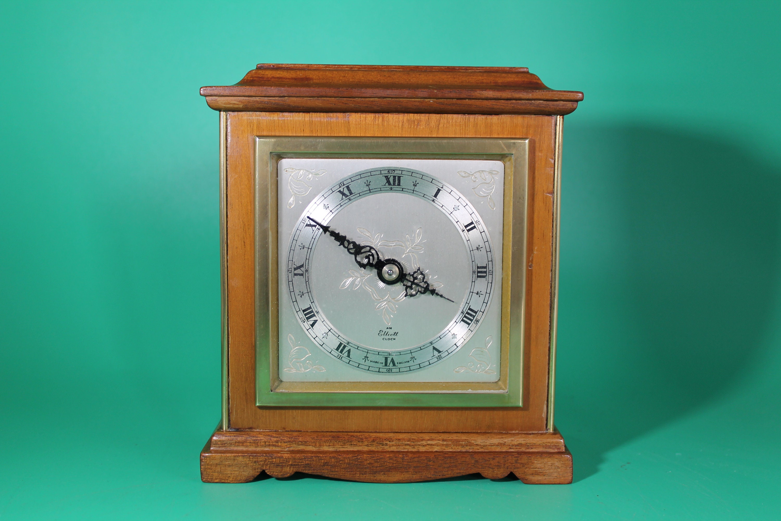 Vintage Elliott Mantel Clock, Mahogany Vintage Clock - Etsy