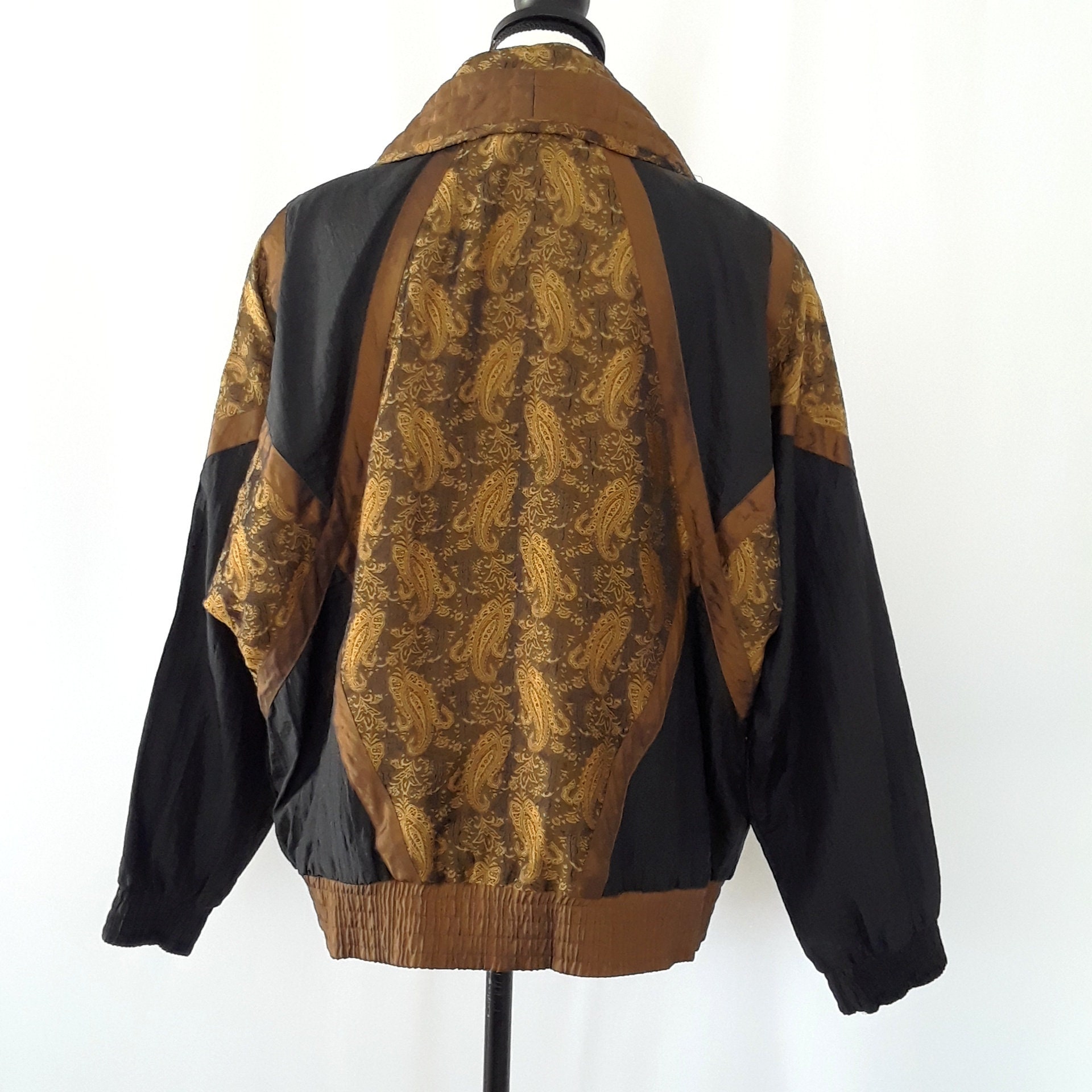 Vintage 1990s Lavon Black & Gold Copper Paisley Print Windbreaker ...