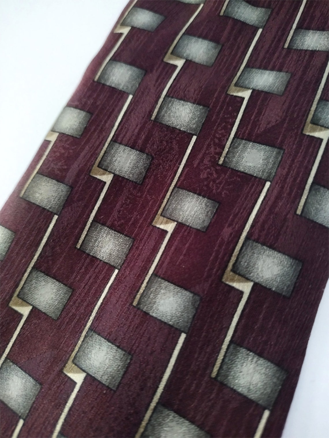 Vintage 1990s Magic Johnson Purple Geometric All Silk Necktie - Etsy