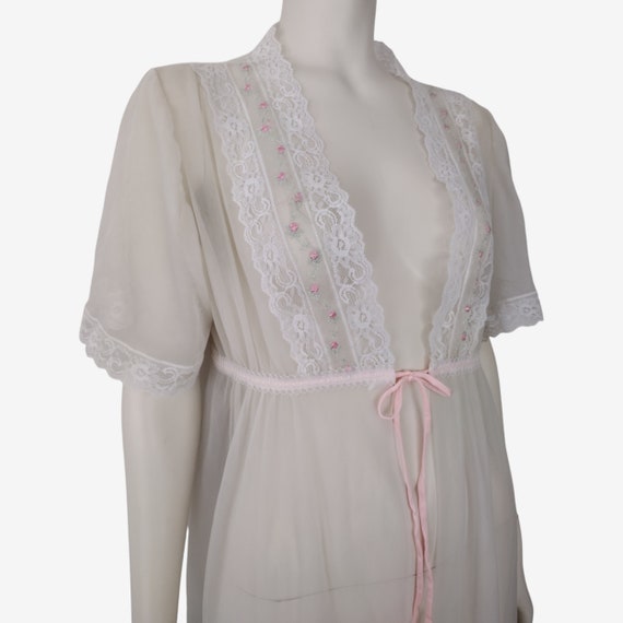 Vintage 1980s Ivory Nylon Lace Peignoir and Nightgown… - Gem