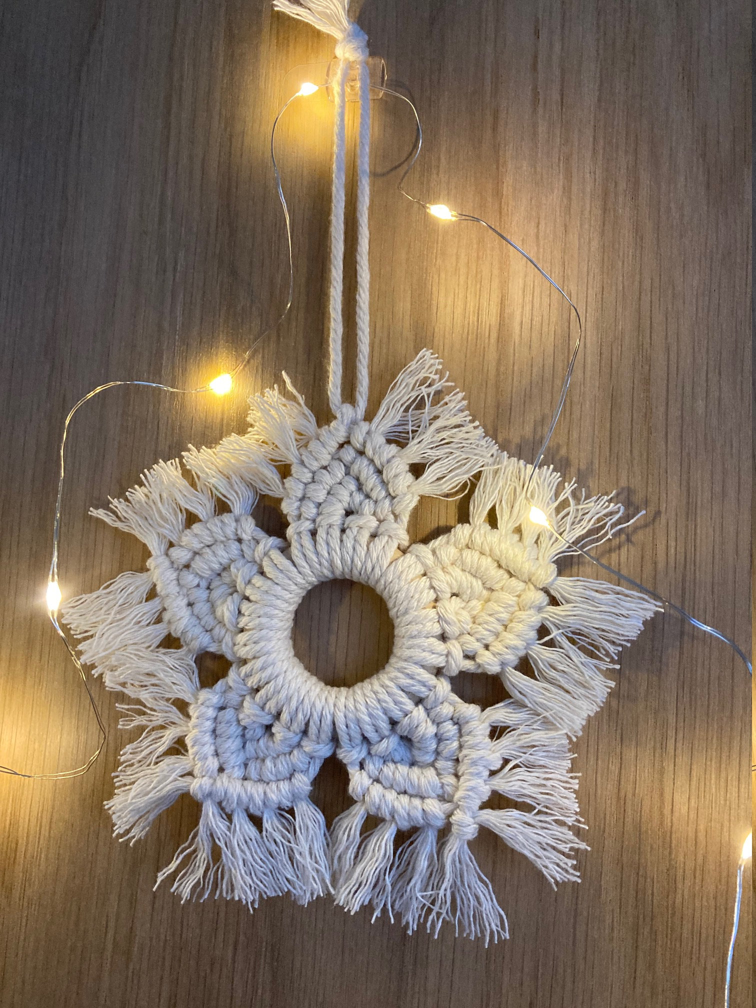 Small Macrame Flower - Etsy