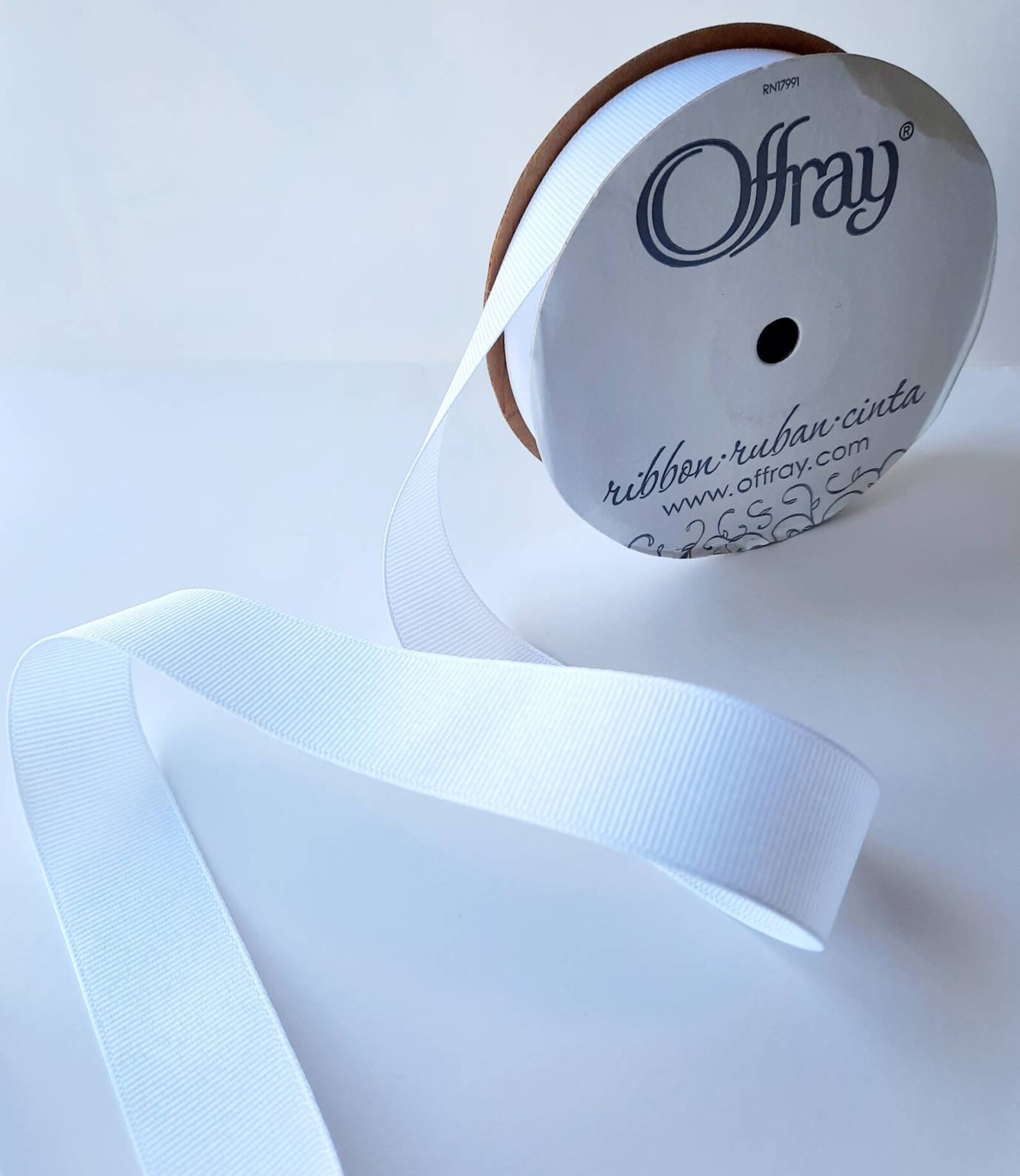 Offray Grosgrain Ribbon 7/8/ White Grosgrain Ribbon/ USA Made Grosgrain ... Offray Grosgrain Ribbon 7/8/ White Grosgrain Ribbon/ USA Made Grosgrain ...