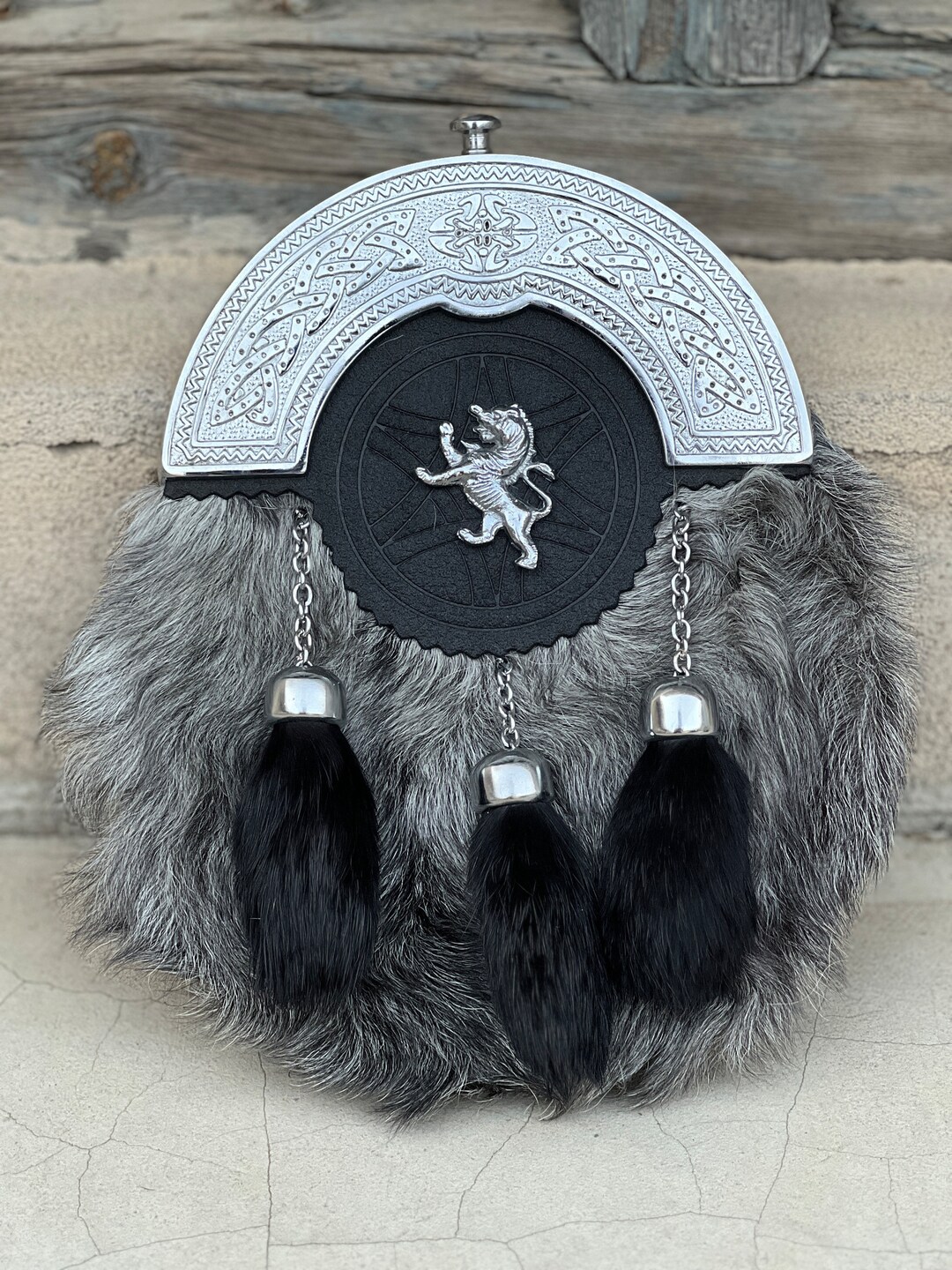 Scottish Traditional Full Dress Celtic Mantle 3 Tassel Kilt Sporran ...