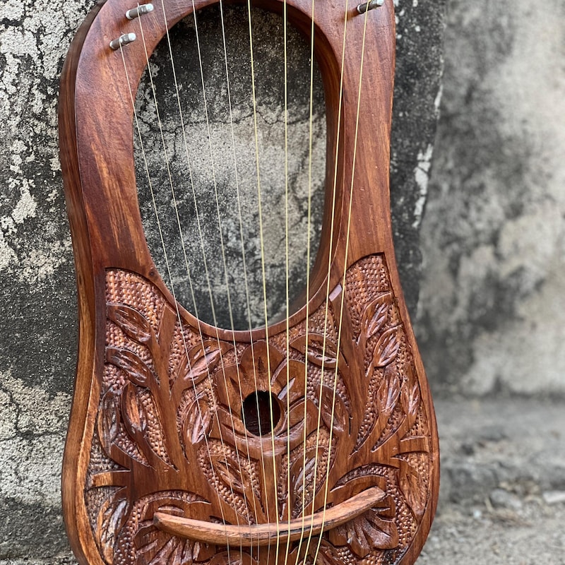 Lyre - Etsy