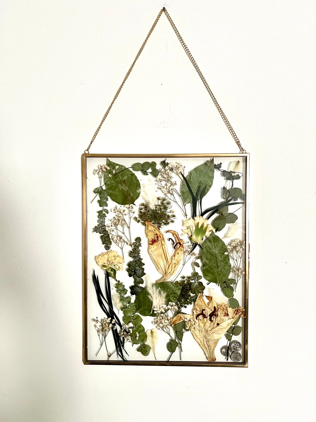 Pressed Floral Floating Chain Frame - Etsy