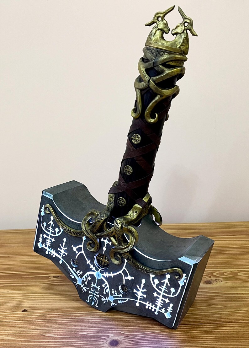 God of War Ragnarok Thor's Hammer Mjolnir Illuminated 45 Cm Real Size ...
