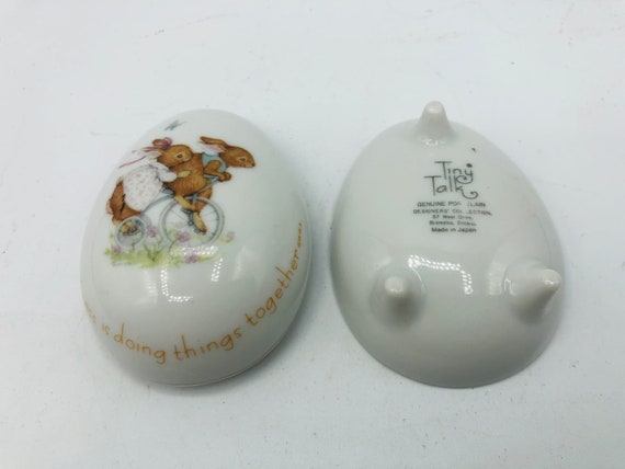 Vintage Tiny Talk Porcelain Footed Egg Trinket Box ma… - Gem