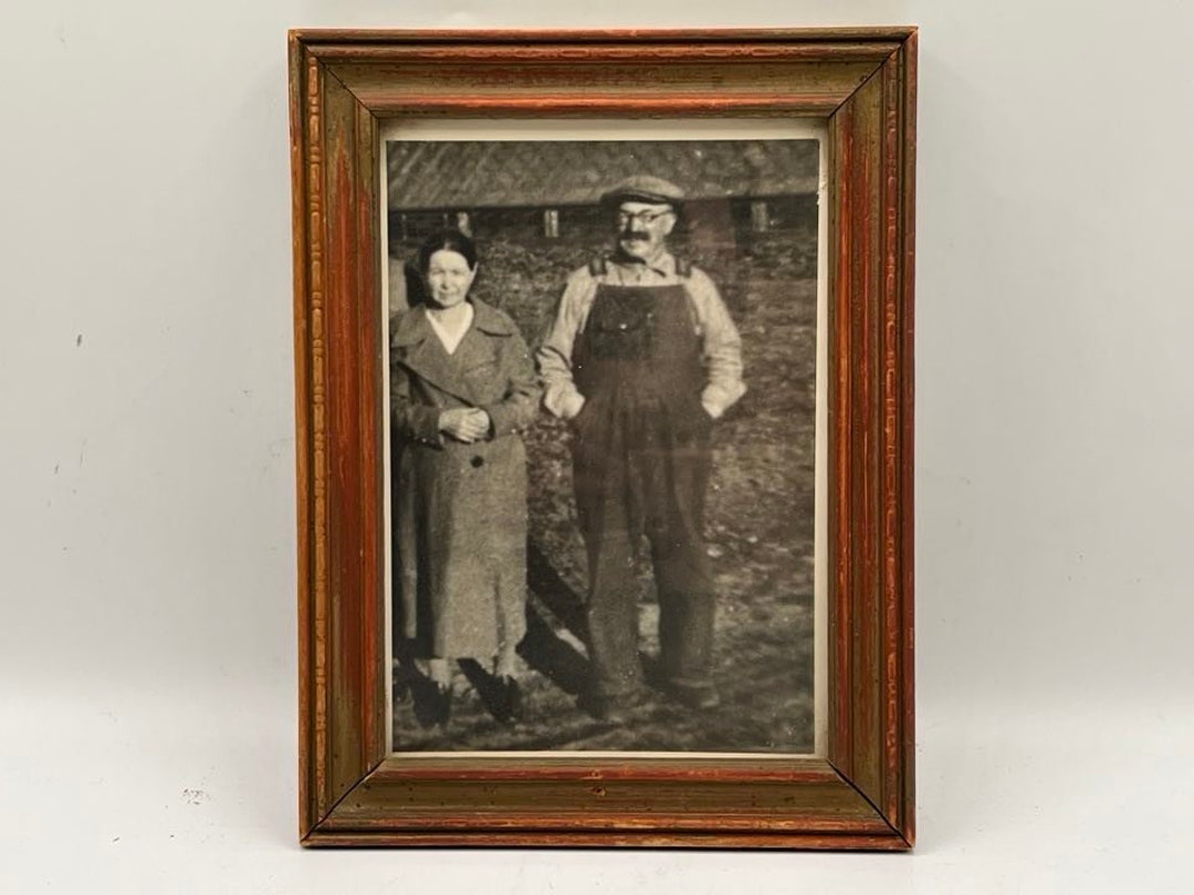 Vintage Oak Frame, Farmers Portrait, Out in the Filed, Wall Decor ...