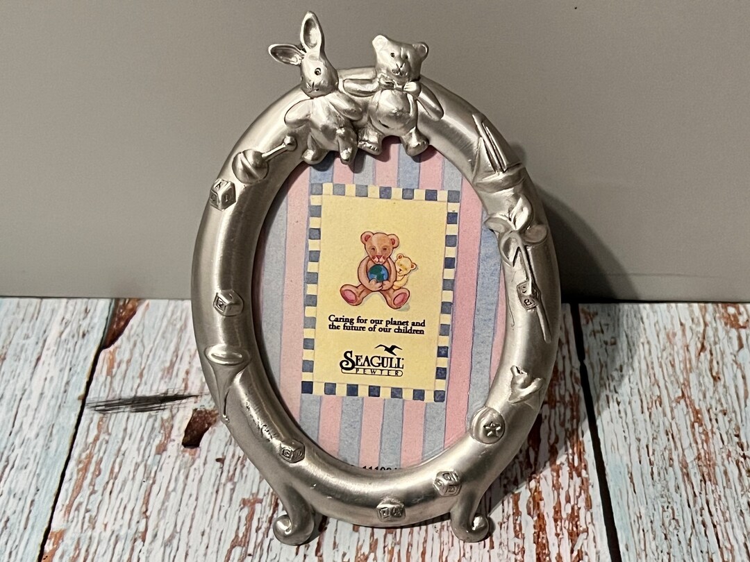 RARE Pewter Picture Frame, 1995 SEAGULL, Oval, Piglet & Bear, Signed ...