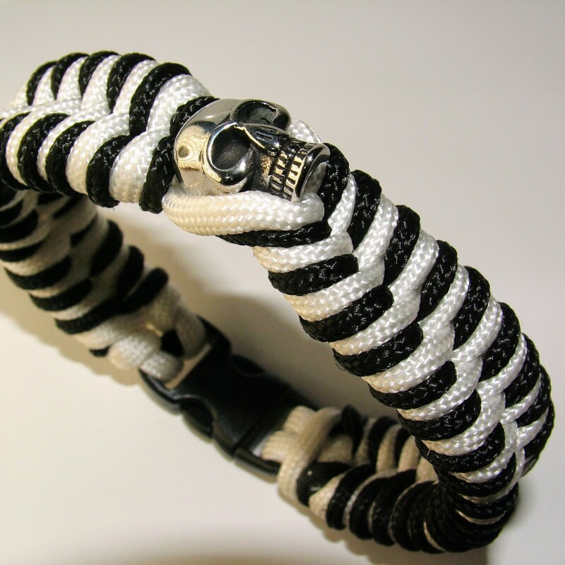 Spooky Jewelry - Etsy