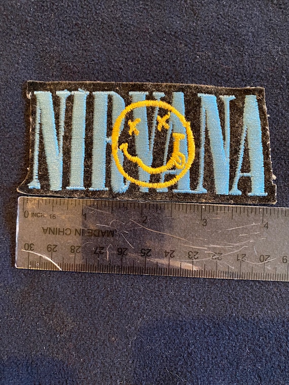 vintage 1993 nirvana blue - Gem