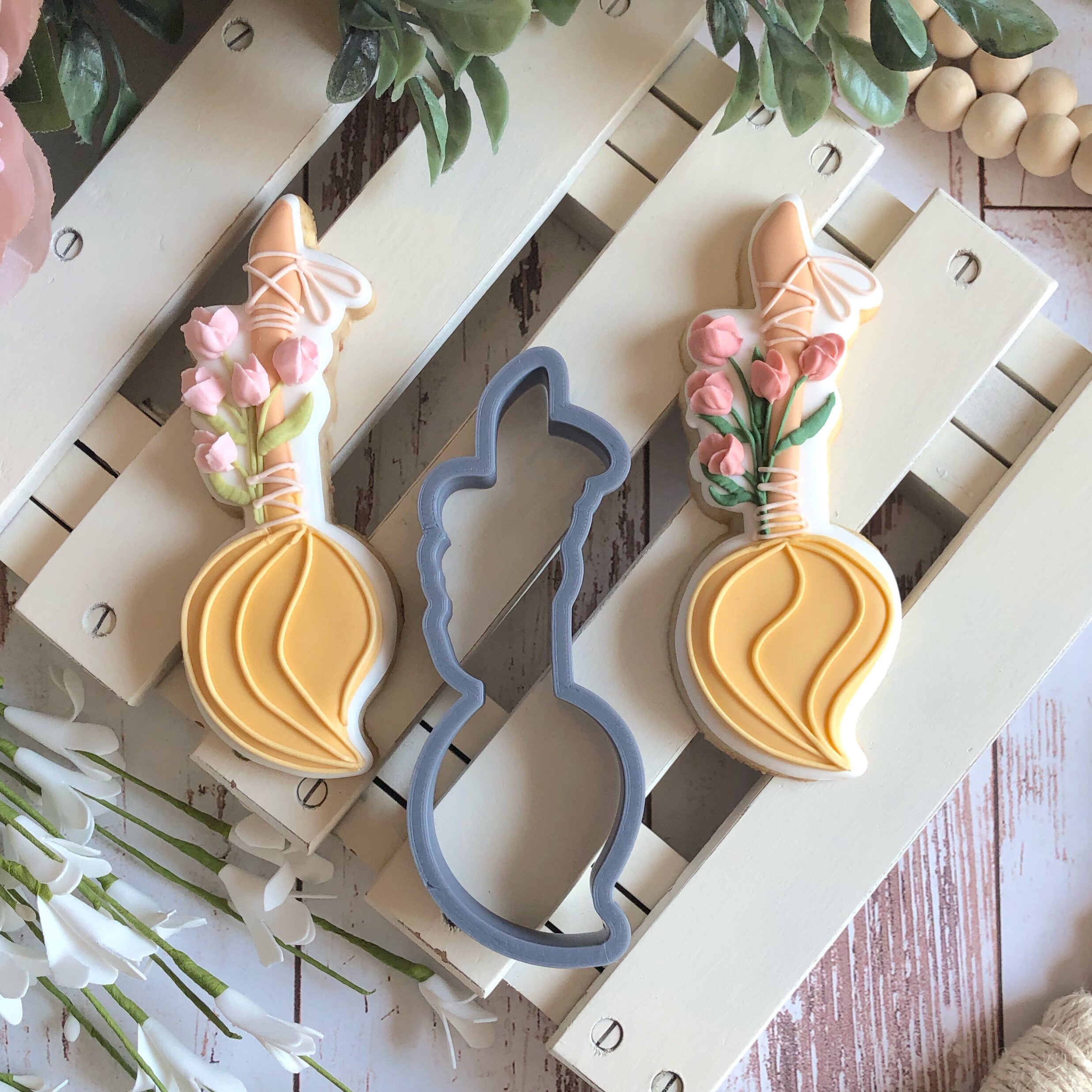 STL FILE ONLY Cottage Witch Broom Cookie Cutter / Halloween Cookie ...