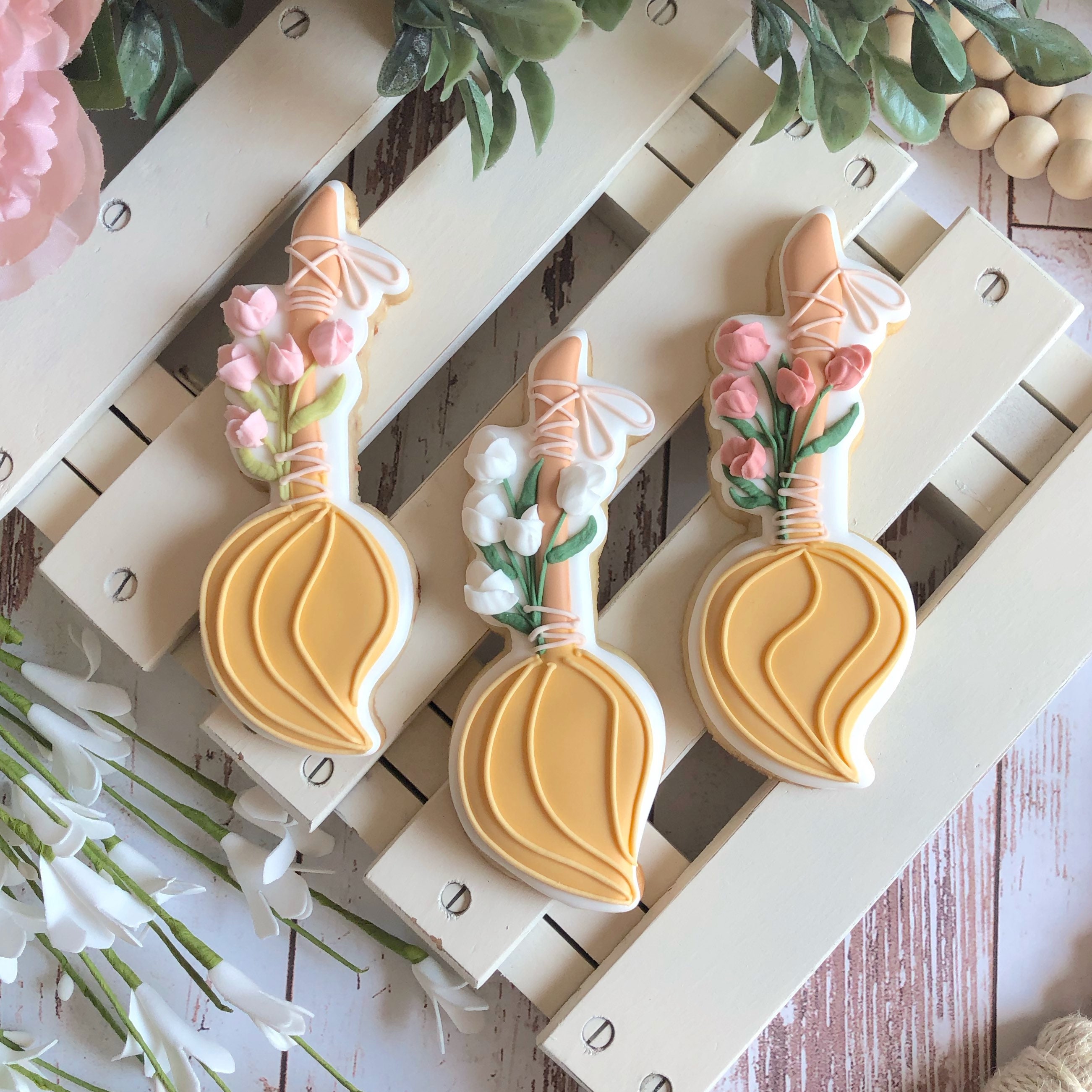 STL FILE ONLY Cottage Witch Broom Cookie Cutter / Halloween | Etsy