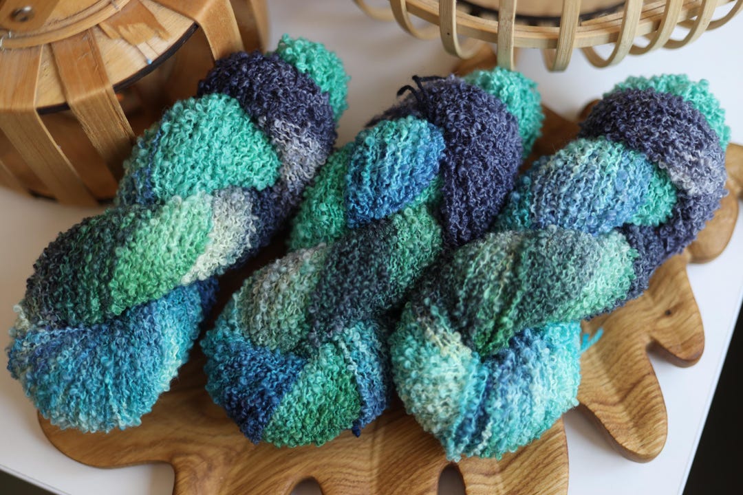 Textured Jackets Yarn, Bulky Boucle Yarn, Hand Dyed High Quality Merino ...