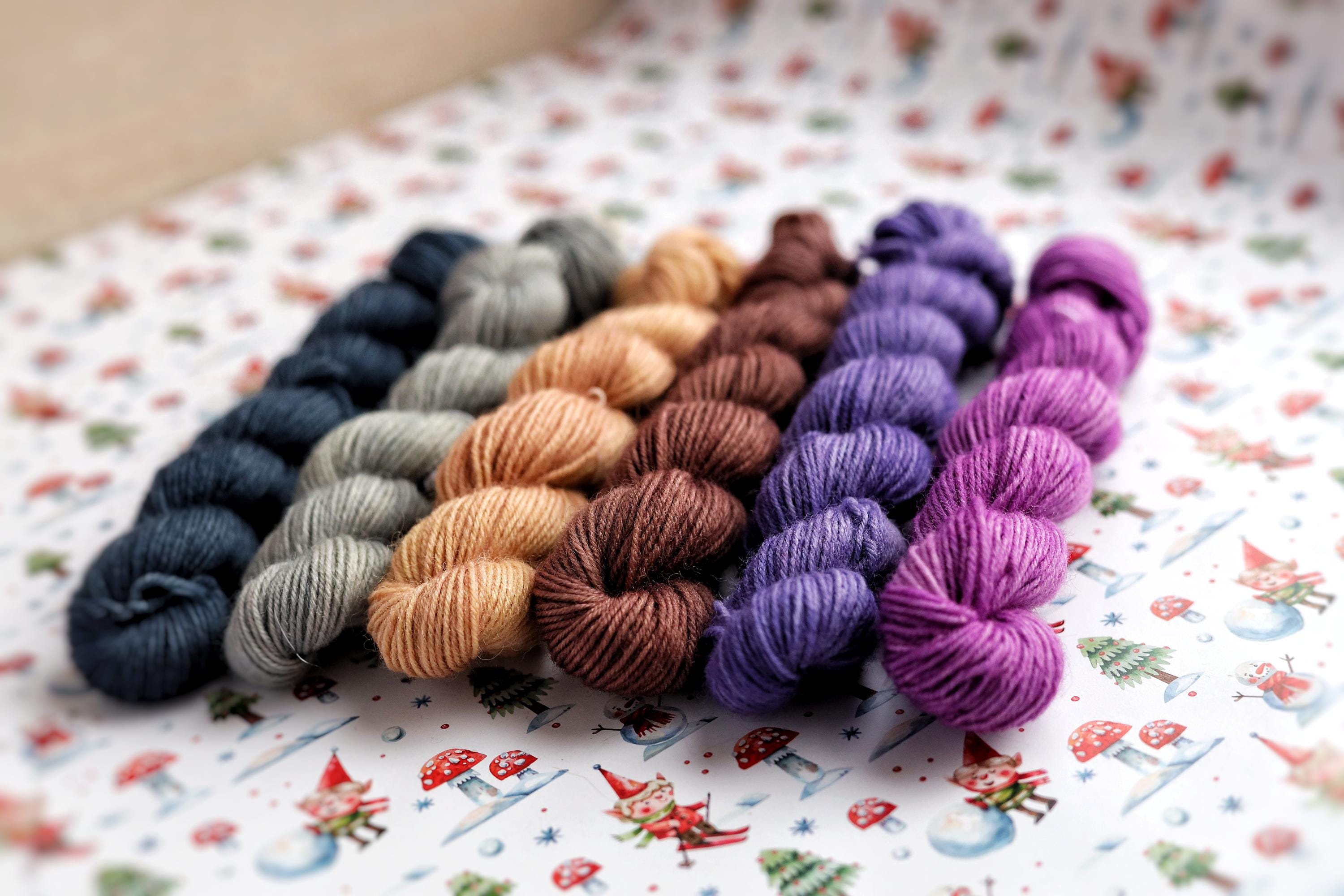 Mini Skein Yarn Set, Socks Yarn, Hand Dyed Micro Skein Yarn, Semi Solid ...