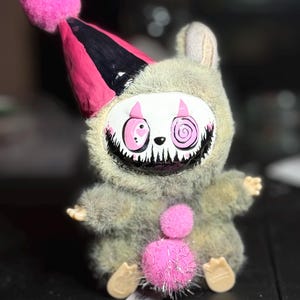 Custom Clown Labubu - Etsy