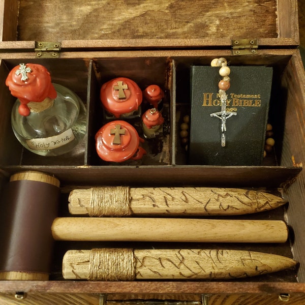 Vampire Hunting Kit - Etsy