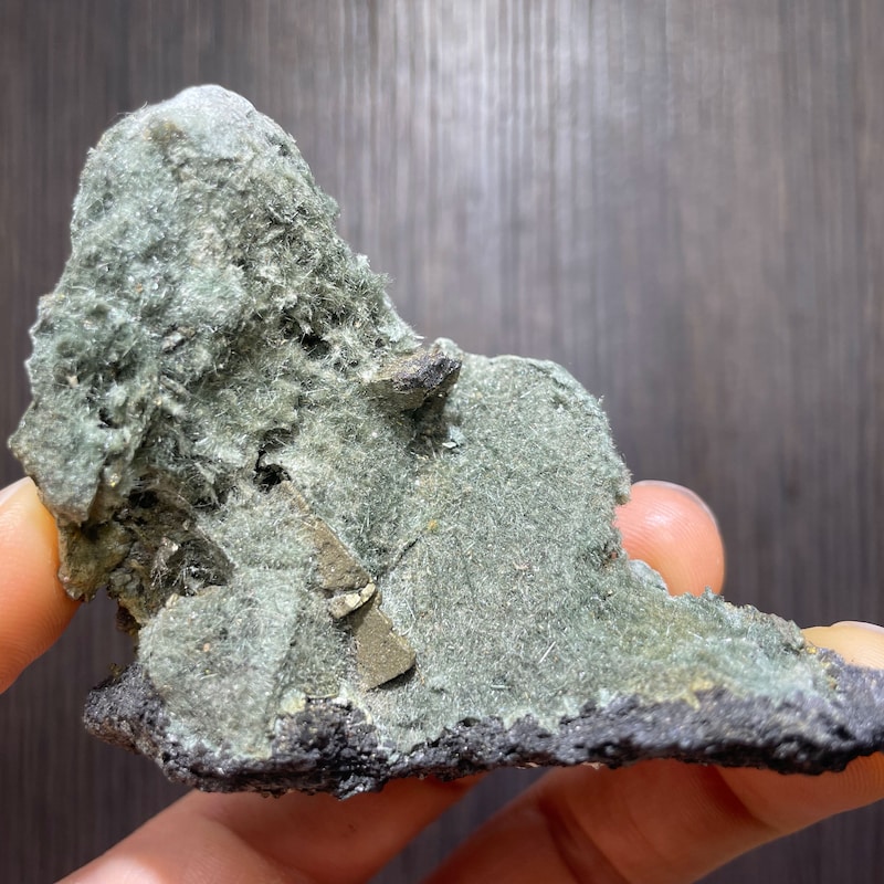 Actinolite Specimen - Etsy