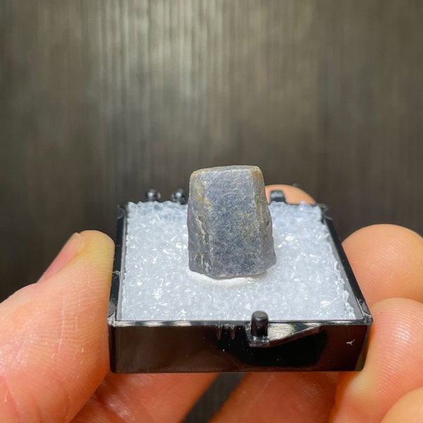 Fluorescent Corundum - Etsy