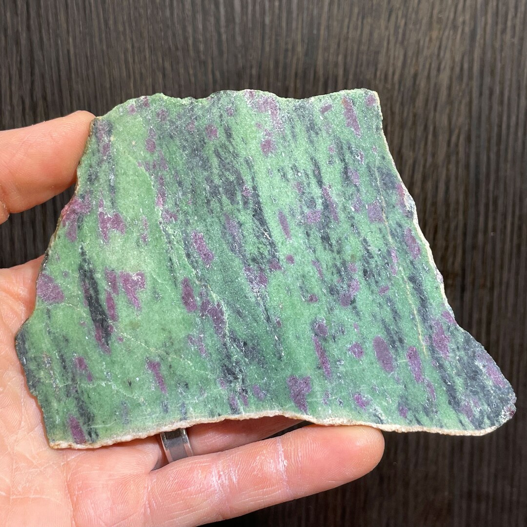 Fluorescent Corundum Crystals in Zoisite From Tanzania - Etsy