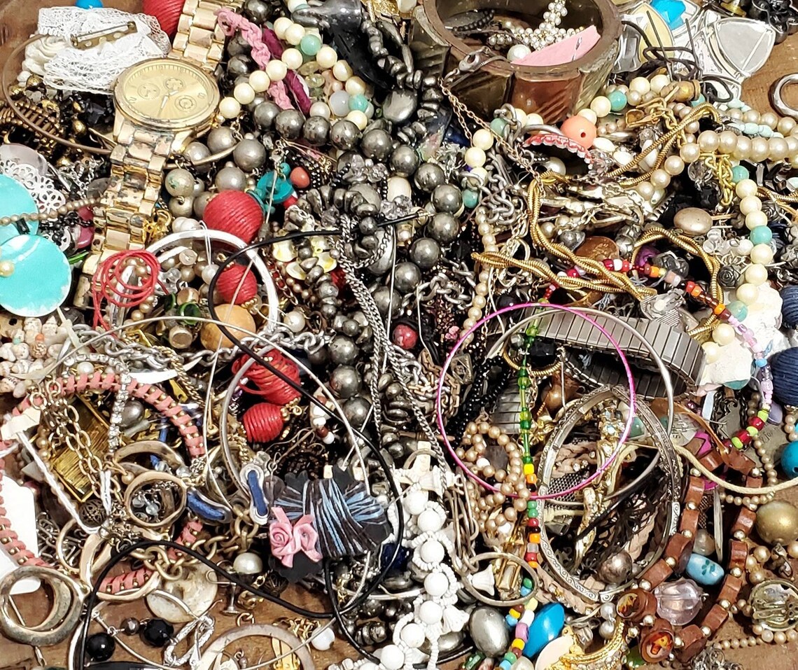 Vintage to Now Broken Jewelry Beads Craft Lot 5.6 POUNDS | Etsy