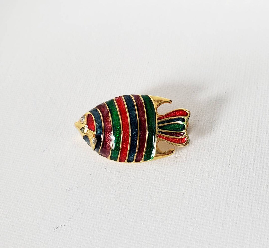 Beautiful Vintage Tropical Rainbow Fish With Clear Rhinestone Eye ...