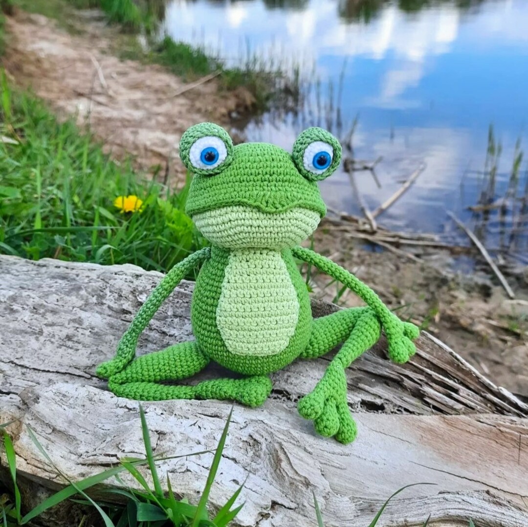 Crochet Frog With Long Legs , Knitting Green Frog, Frog Amigurumi, Cute ...