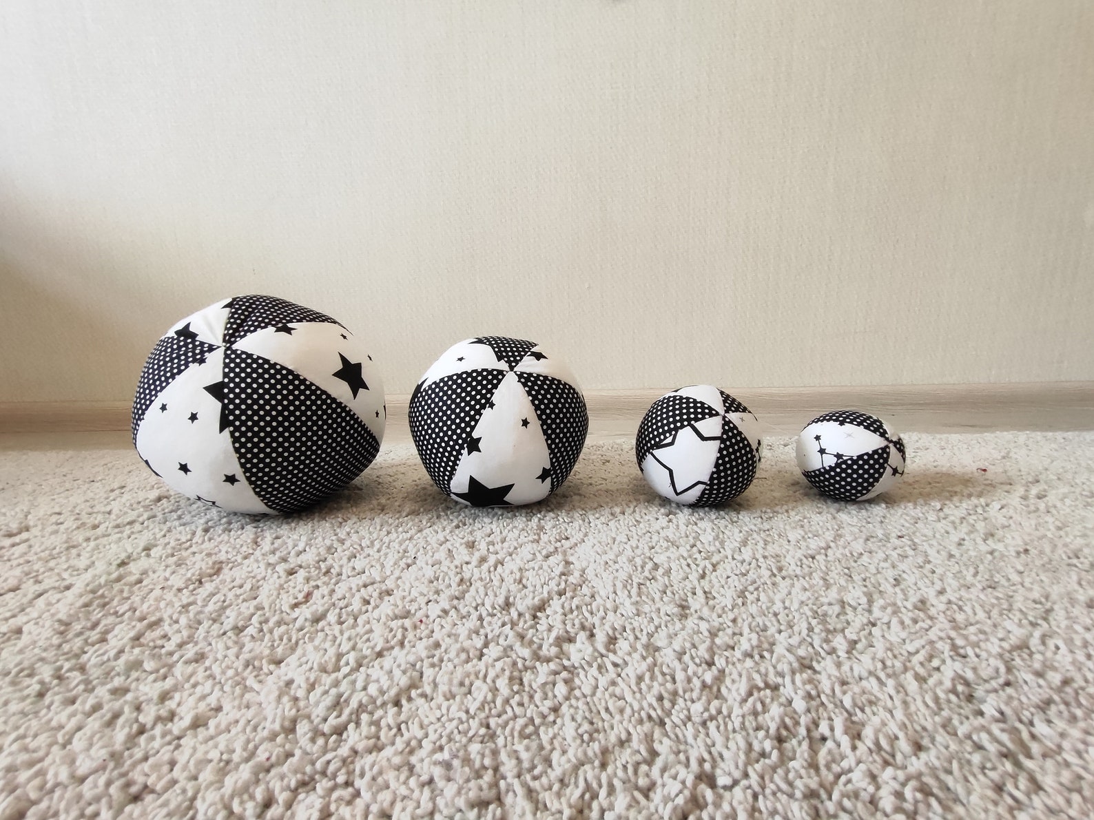 PDF Fabric Ball 4 Size Sewing Pattern and Tutorial Easy - Etsy