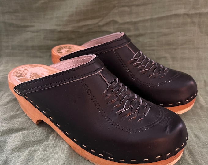 Vintage Eskils Clogs - Etsy