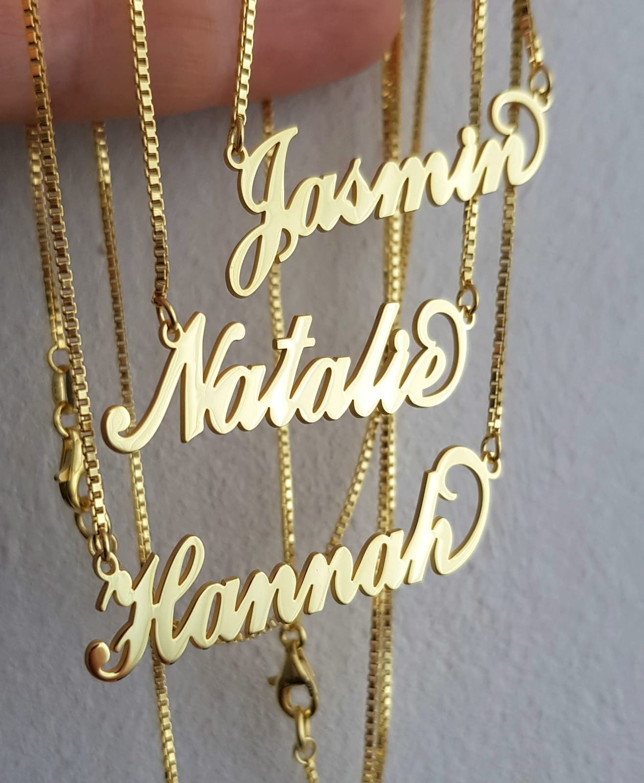 Carrie Script Name Necklace, Personalized Carrie Font Nameplate, 14K ...