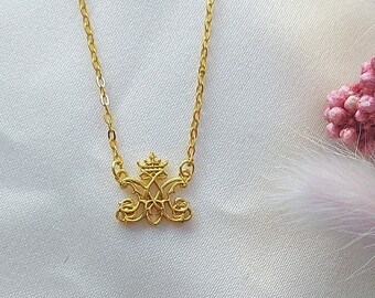 Sacred Heart of Mary Gold Vermeil Necklace / Beloved Mother / Marian ...