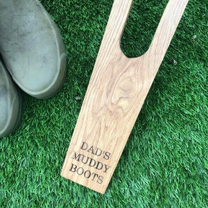 Solid Oak Boot Pull - Welly Pull - Bootjack - Gift for New Homes - Present for Dog Walkers ...
