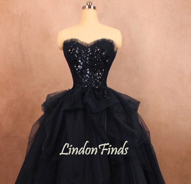 Elegant Navy Tulle Ball Gown Lace Applique Graduation Dress Long Formal ...