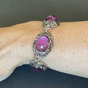 Vintage Vibrant Pink / Purple Glass Cabochon and Silver Tone Riviere Style Necklace and Bracelet ...
