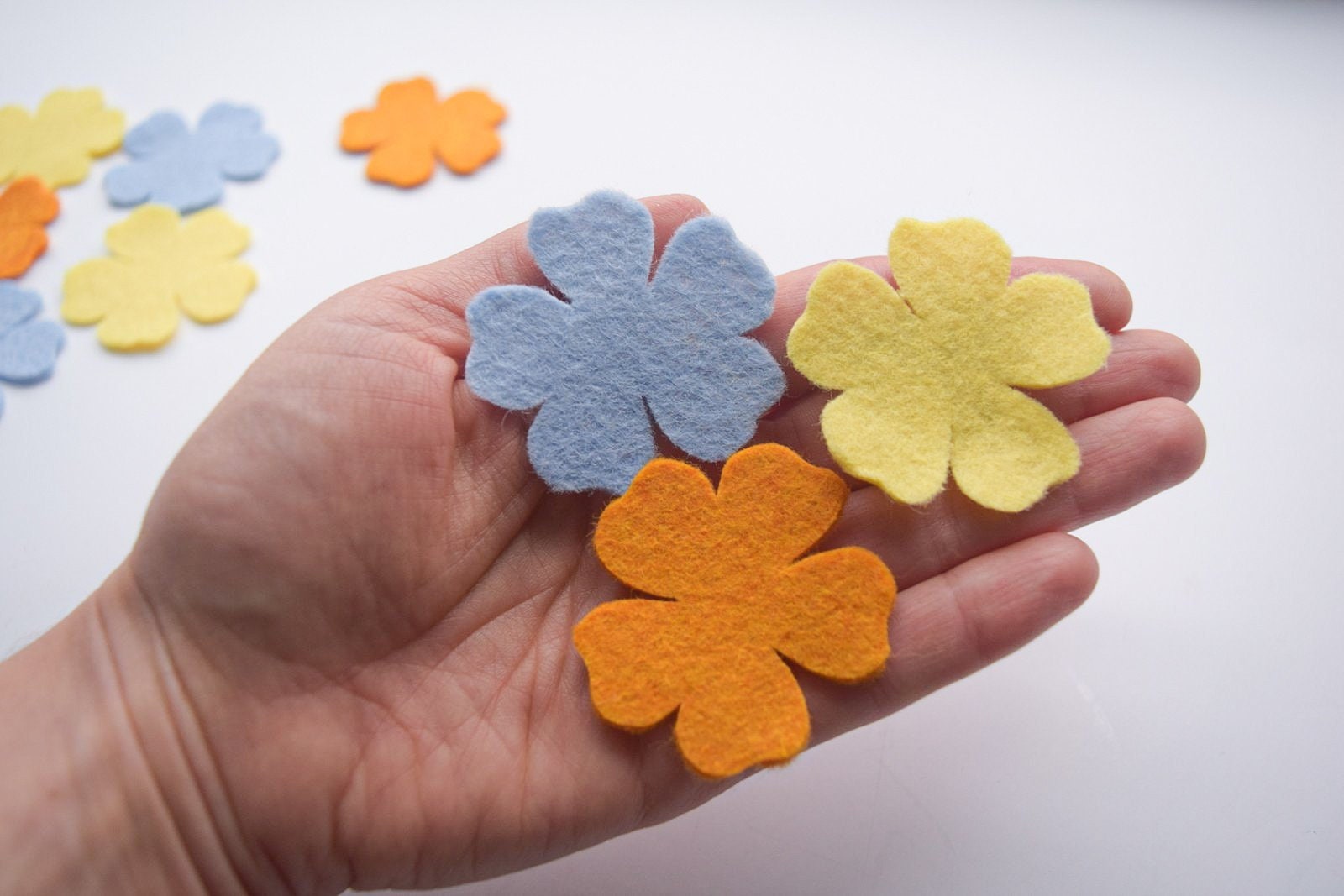 Wool Felt Flower Die Cut, Set of Wool Blend Felt Flowers, Fabric ...