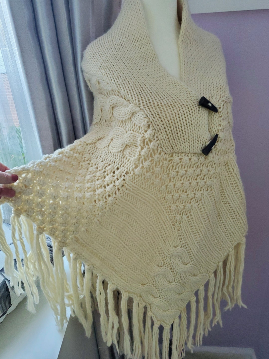 Gorgeous Hand-knitted Poncho for Women Wool Blend in Ivory Ready to ...