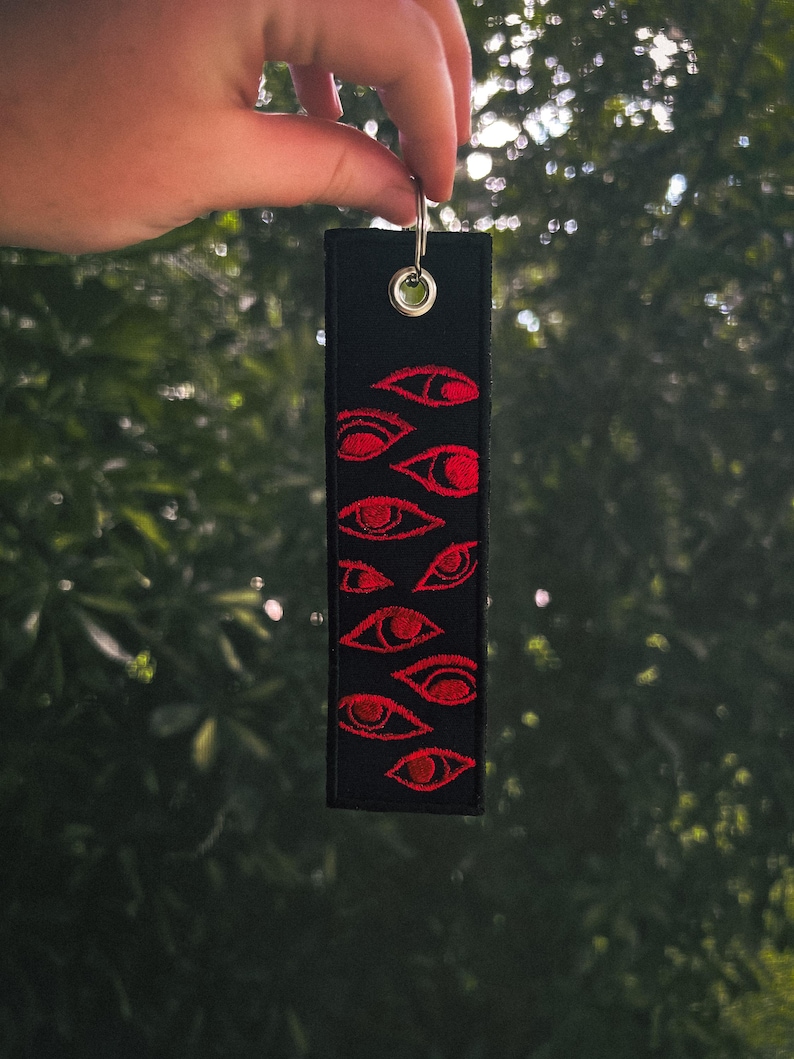 Watchful Eyes Jet Tag Keychain - Etsy