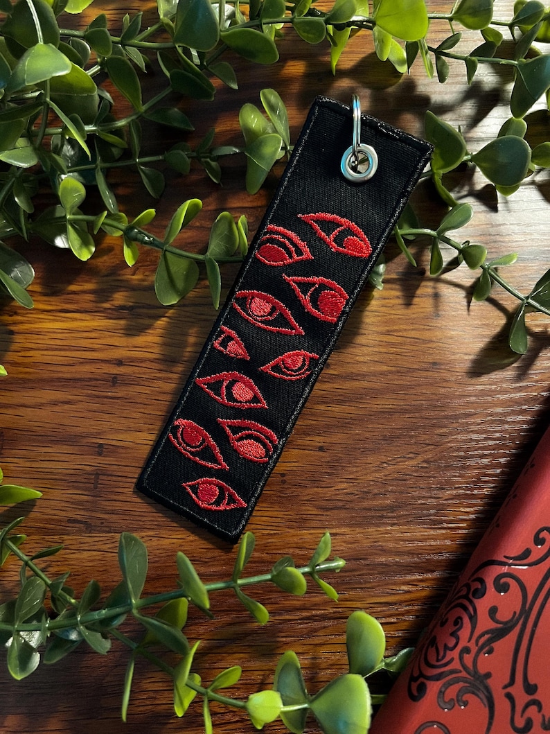 Watchful Eyes Jet Tag Keychain - Etsy