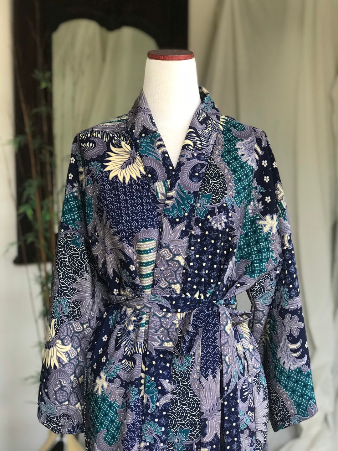 Luxury Silk Batik Kimono, Indonesian Batik Short Robes, Beach Cover Ups ...
