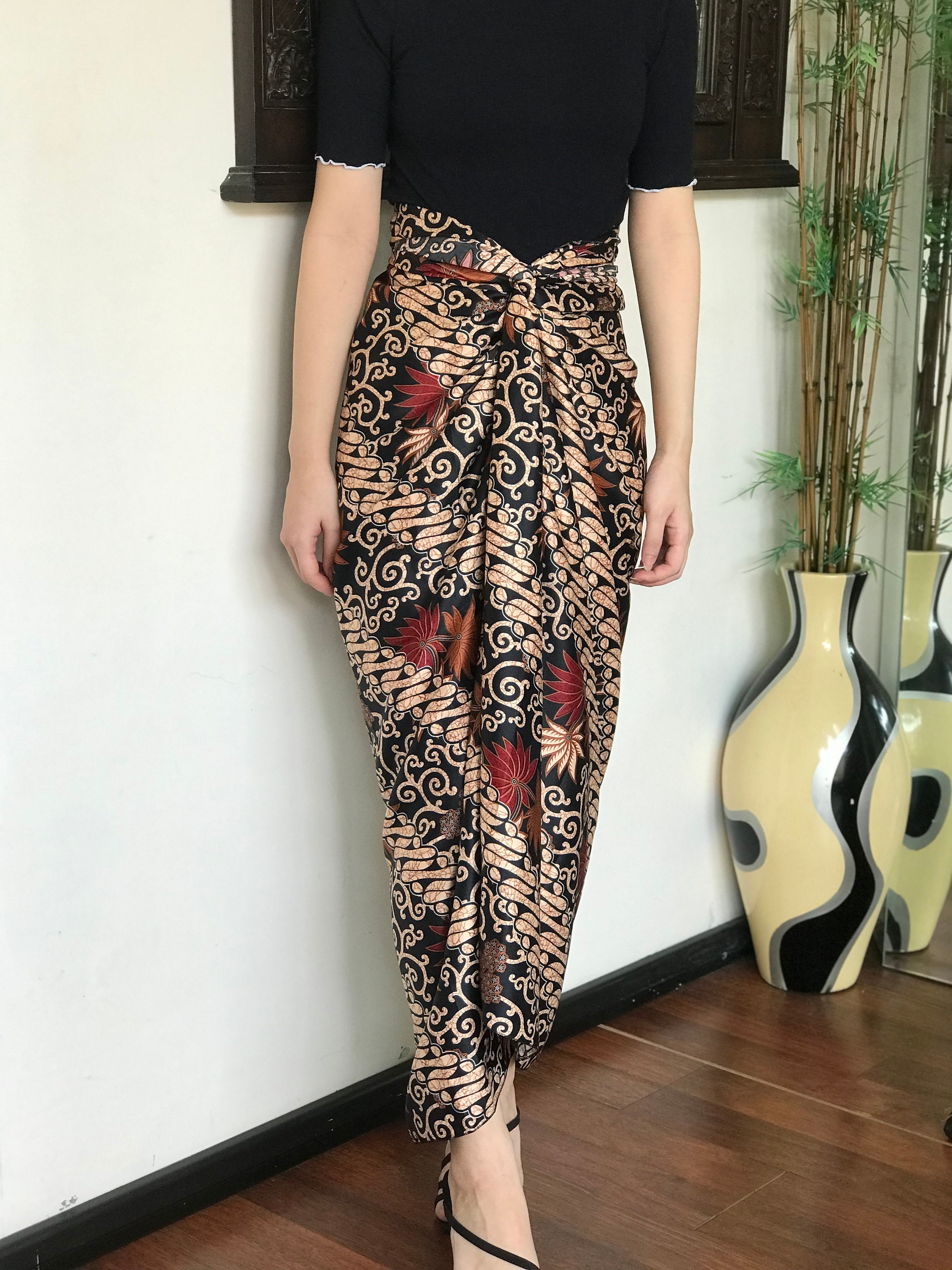 Monochrome Batik Wrap Skirt, Bali Skirt, Beach Cover Up - Etsy