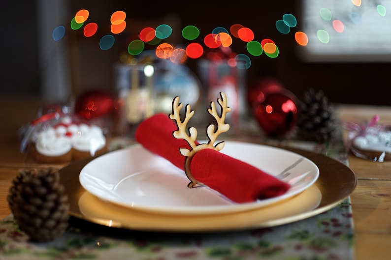 Christmas Napkin Rings - Reindeer, Antlers - Wooden Pack of 6 / 8 / 10 ...