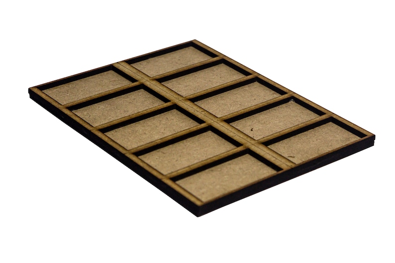 Miniature Wargame Movement Tray 20mm to 25mm Perfect for Warhammer the ...